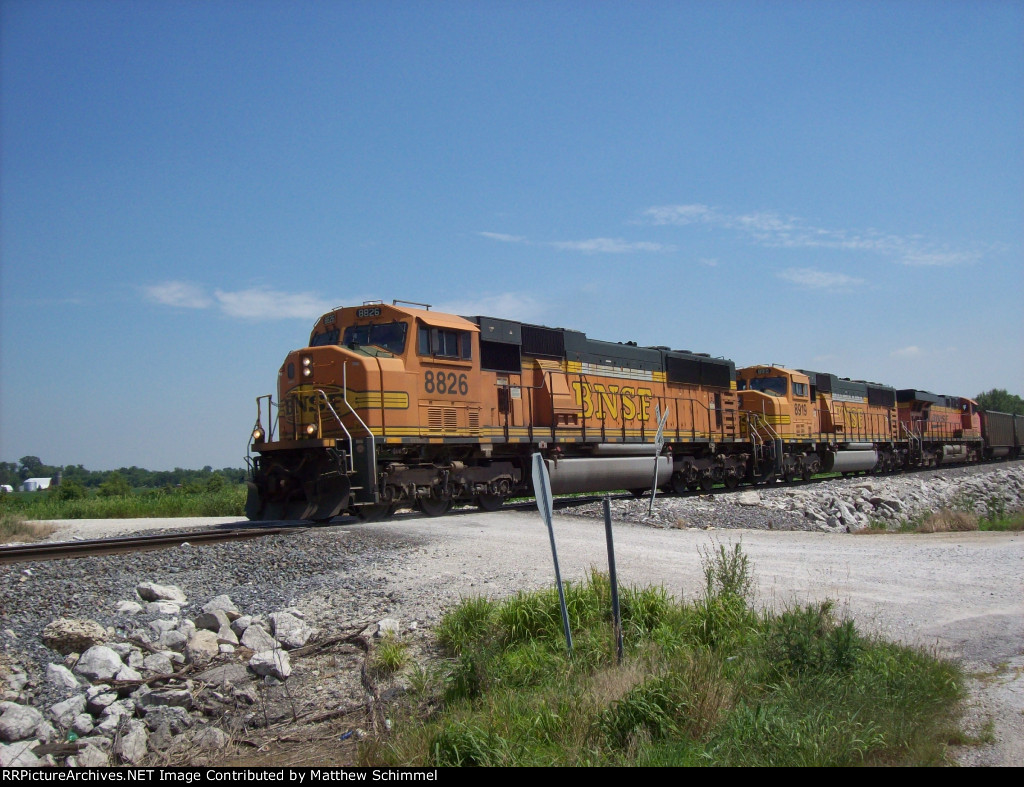 BNSF 8826